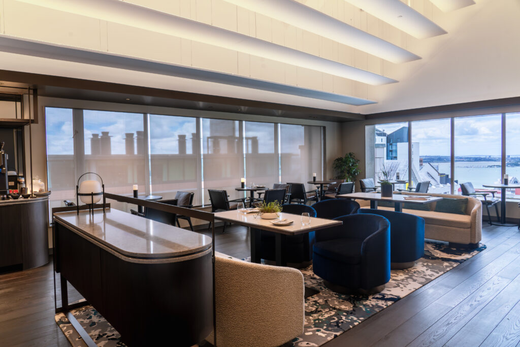 Executive Lounge - Crowne Plaza Auckland